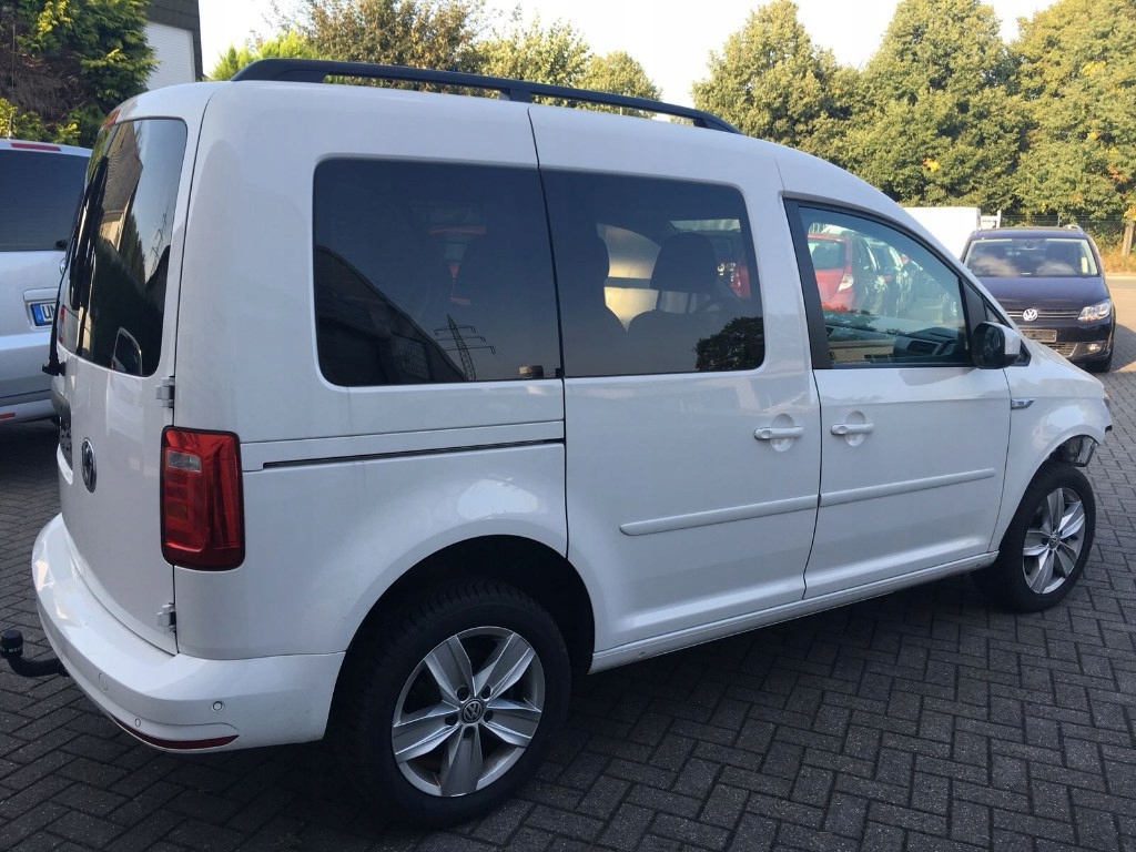 VW Caddy IV 2.0 TDI 4X4 - 7633010904 - oficjalne archiwum allegro