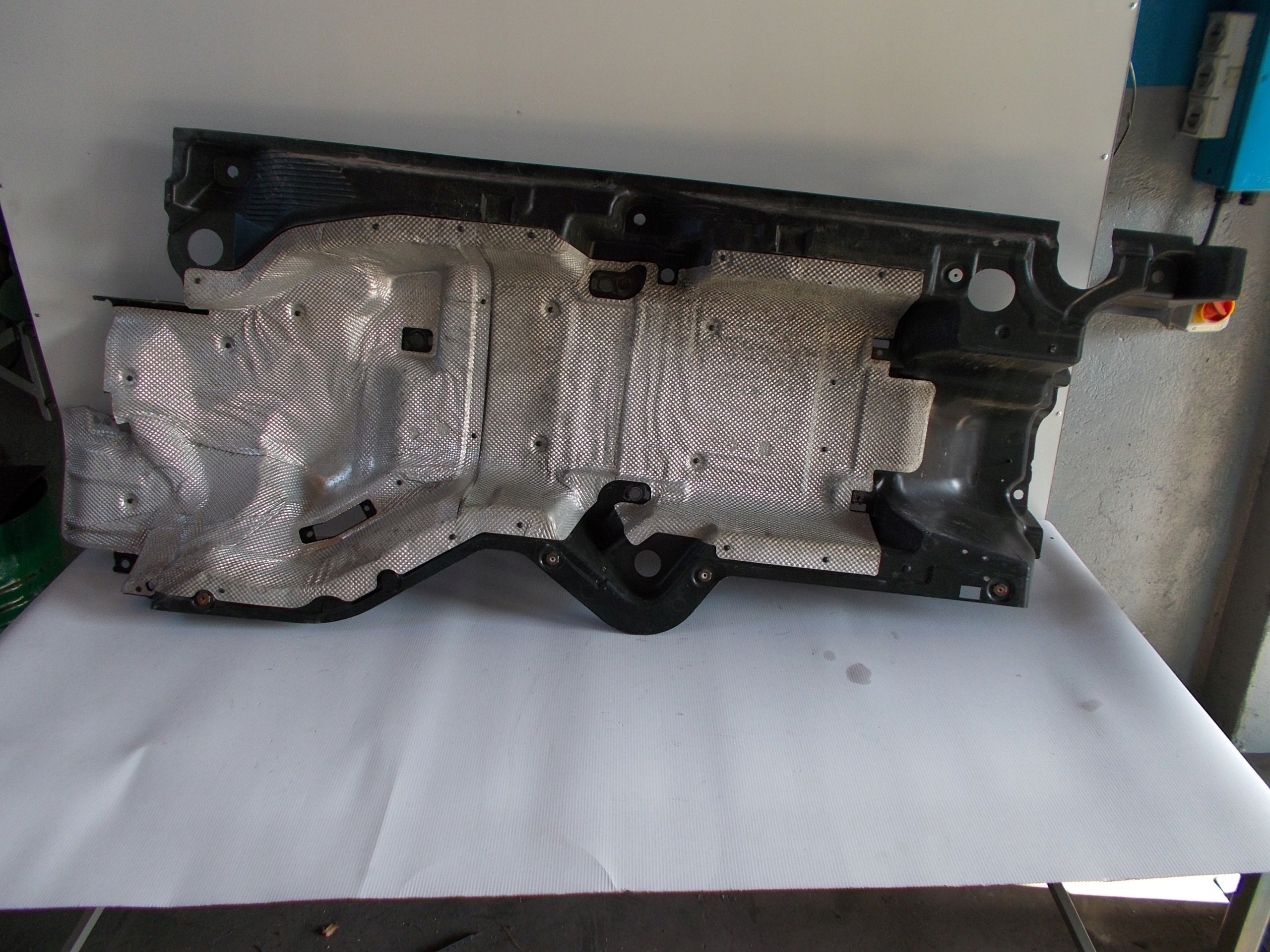 MERCEDES A-KLASA W169 OSŁONA PODWOZIA A1696100508 - 7348800330 ...