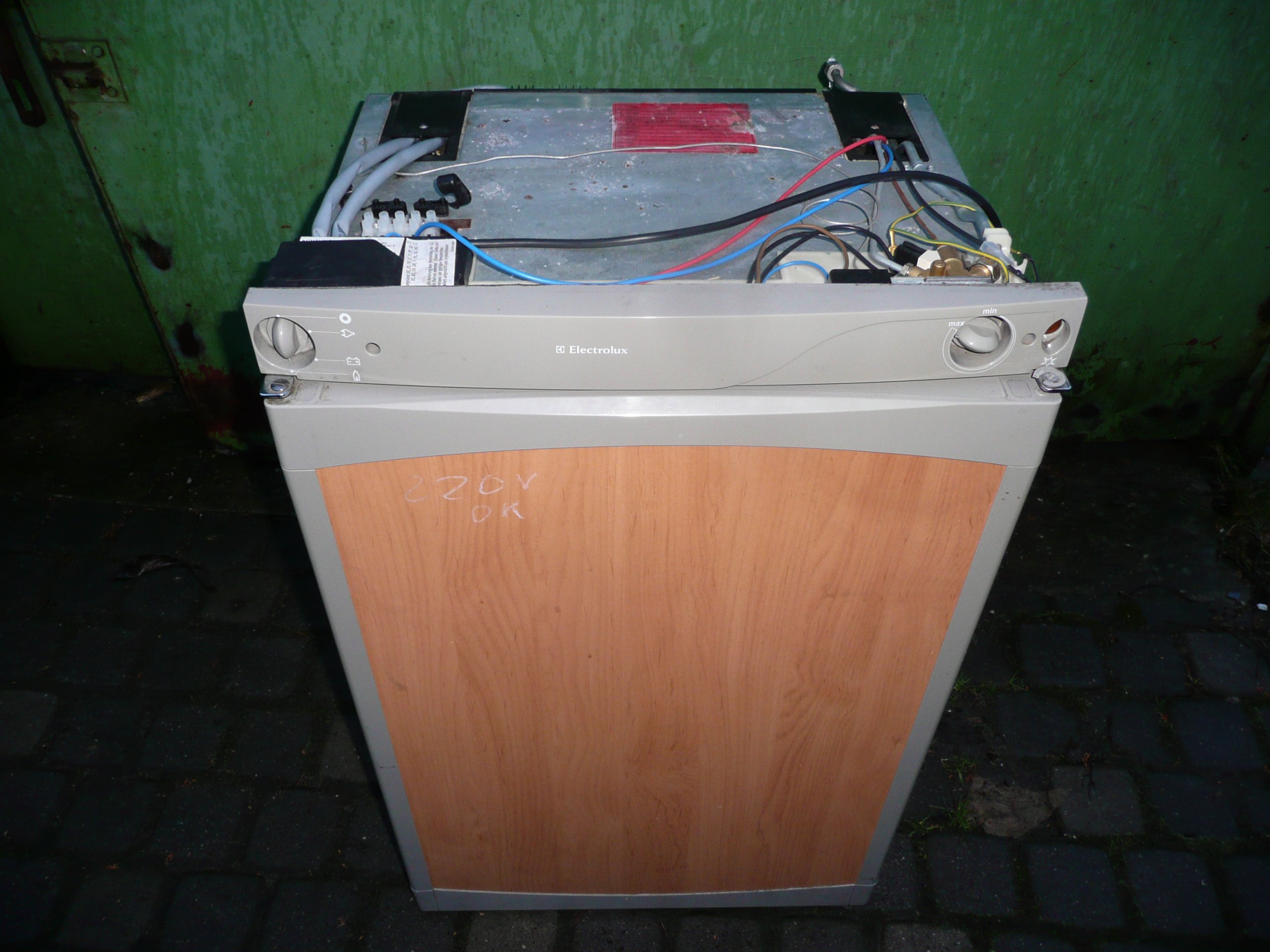 Lodówka Elektrolux RM 6401 kamper przyczepa - 7090609469 - oficjalne ...