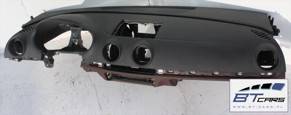 AUDI A3 DESKA ROZDZIELCZA KONSOLA PULPIT 8V0 brąz - 5100595082 - oficjalne archiwum Allegro