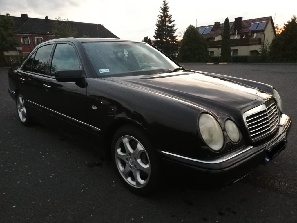 Mercedes-Benz W210 Avantgarde E430 benzyna-gaz V8 - 7522558153 ...