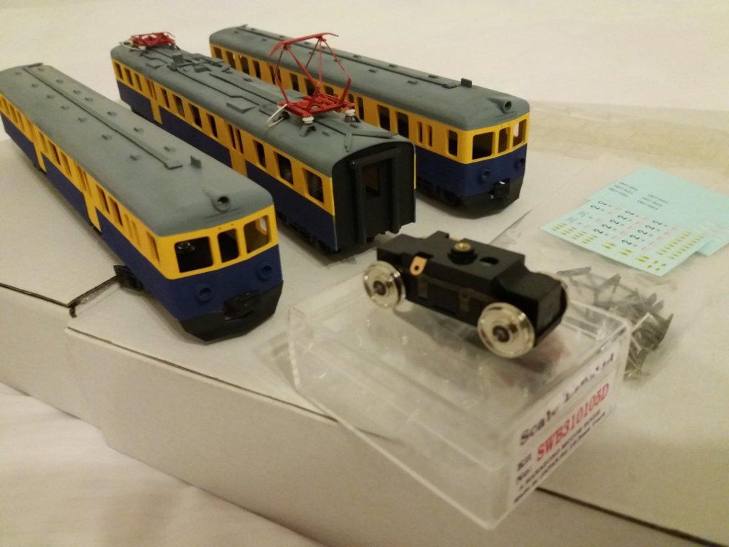 PKP EN57 Kompletny zestaw z napędem H0 - 7237947439 - oficjalne ...