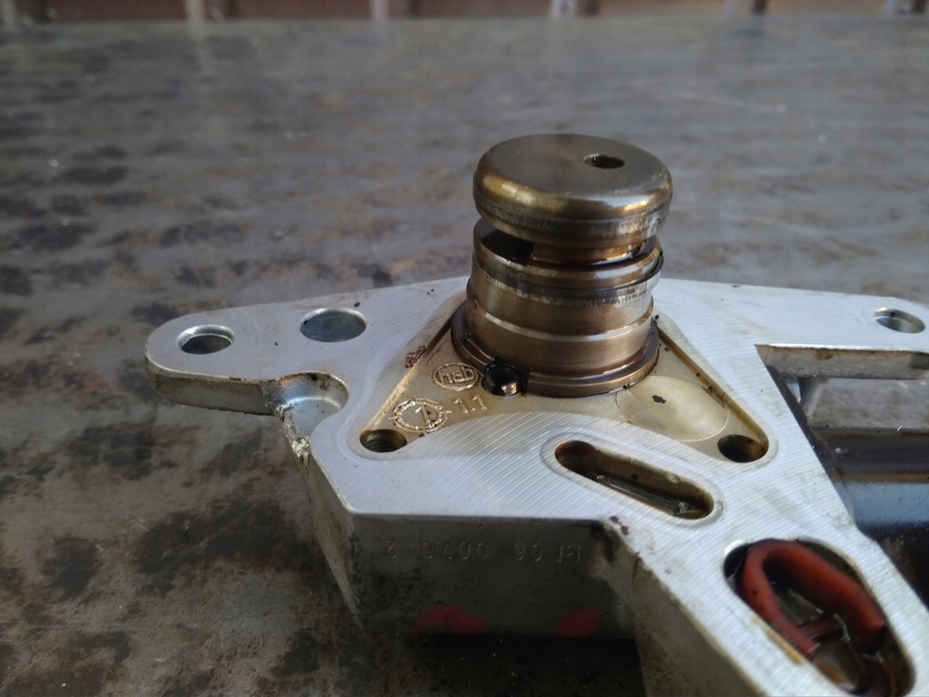 Nastawnik Faz Rozrządu Audi VW 2.0 ALT 06B103741D - 7603907669 ...