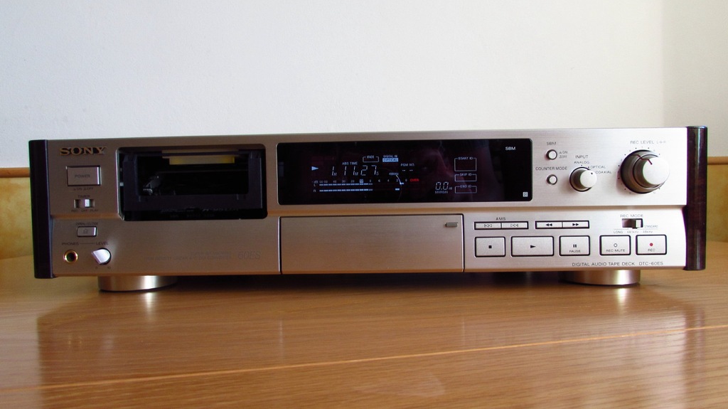 MAGNETOFON CYFROWY DAT SONY DTC-60ES 1994 IDEALNY! - 7334461327 - oficjalne archiwum Allegro