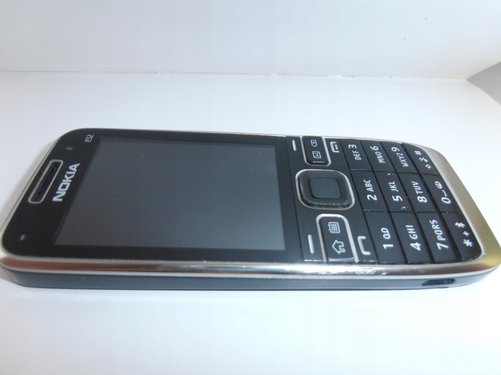 Nokia E-52 Bez blokady simlocka - 7714712216 - oficjalne archiwum Allegro