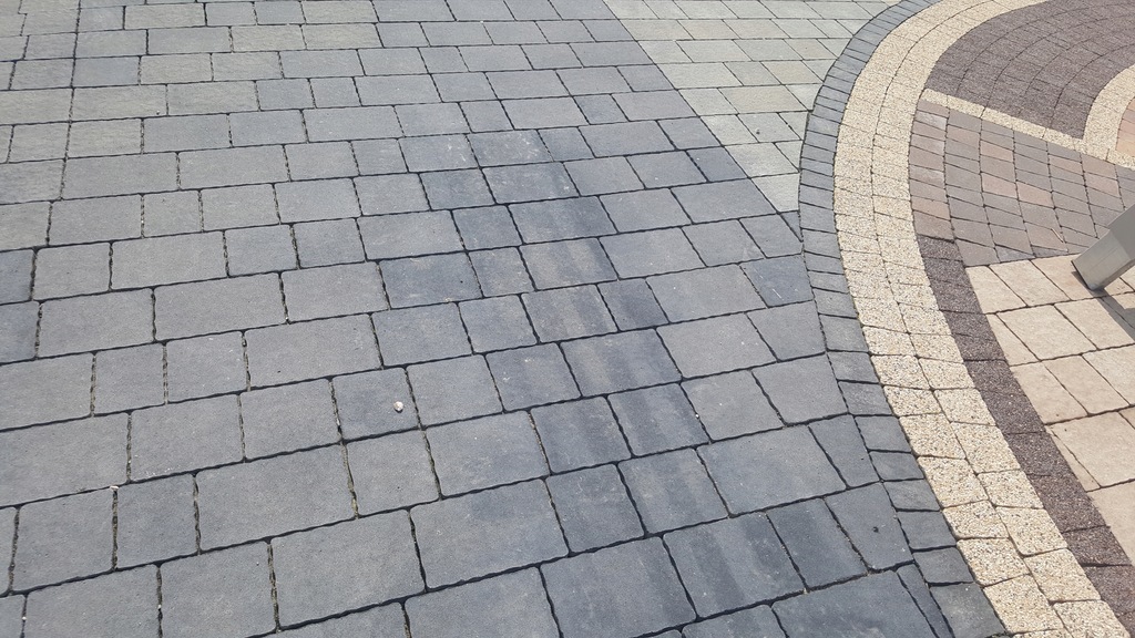 KOSTKA BRUKOWA Bruk-Bet KONTUR 6cm grafitowy plac - 7551586056 - oficjalne archiwum Allegro