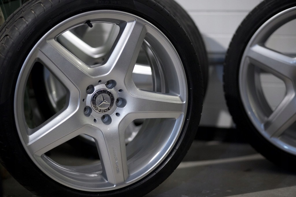 W221 W216 KOŁA ALUFELGI 8,5 9,5 AMG 20" W222 - 7085371082 - oficjalne archiwum Allegro