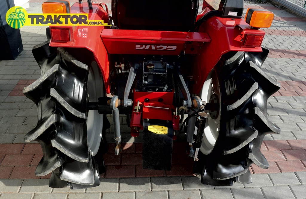 Japoński ciągnik Shibaura P15F 4x4 15KM - 7583811445 - oficjalne archiwum Allegro