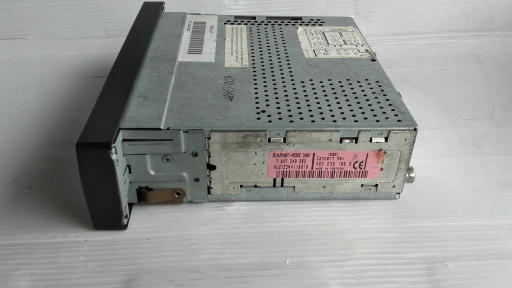 Radio AUDI CONCERT A4 A6 C5 z kodem - 7643297098 - oficjalne archiwum Allegro