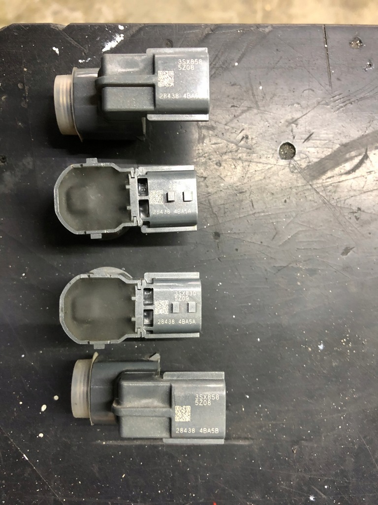 komplet czujników parkowania Nissan X trail t32 - 7748787764 ...