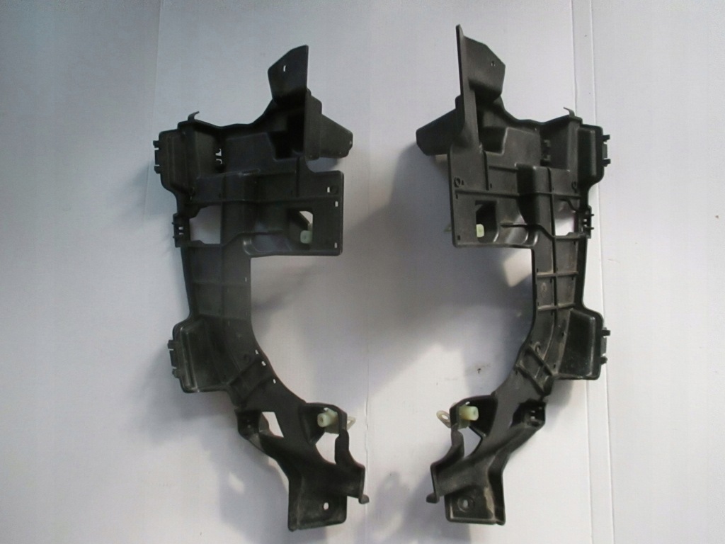 MERCEDES W205 MOCOWANIE UCHWYT WYDECHU A2058850100 - 7532523904 ...