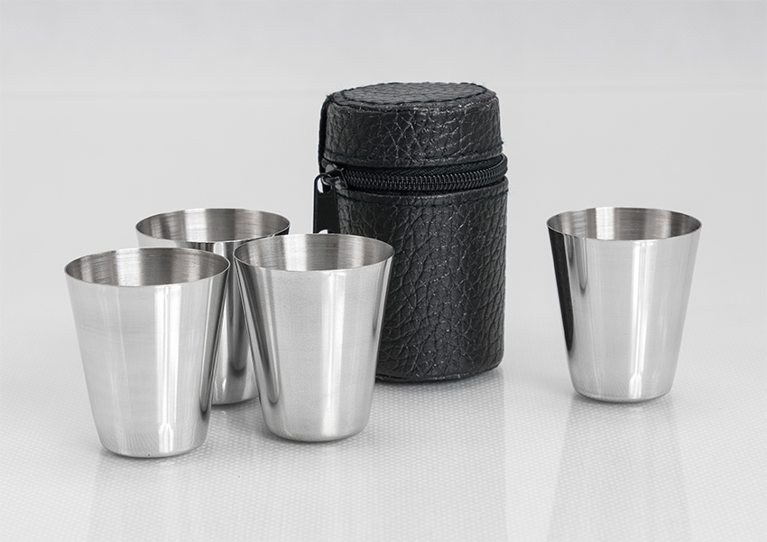 KIELISZKI METALOWE TURYSTYCZNE KOMPLET 4 szt ETUI - 7069204013 - oficjalne archiwum Allegro