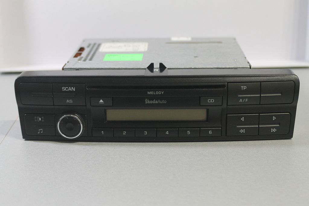 FABRYCZNE RADIO CD SKODA MELODY SZEROKIE - 7241692078 - oficjalne ...