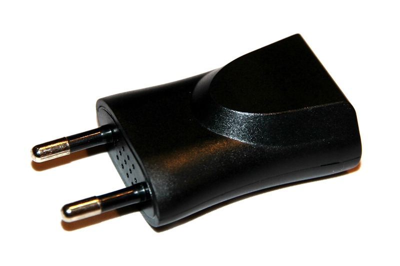 ŁADOWARKA USB ADAPTER WTYCZKA SIECIOWA 230V - DC5V - 6920525696 ...